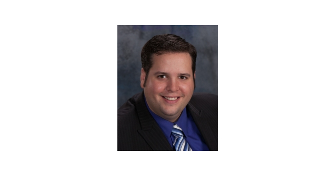 Nathan Clark of the Nathan Clark Team Side-by-Side with Real Estate ...