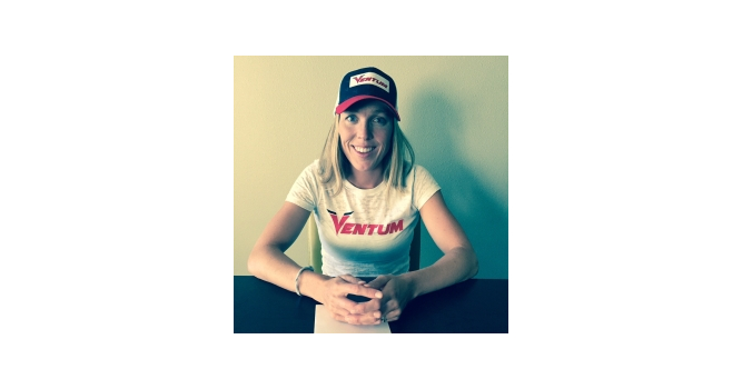 Ventum Signs 2014 Lifetime Series Champion Alicia Kaye - PR.com