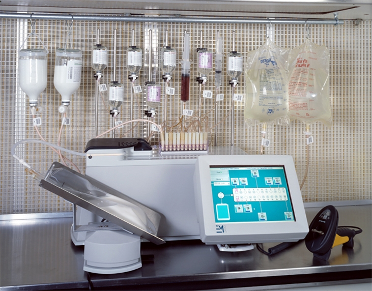 Exacta-Mix 2400™ (EM2400) Compounder from Baxa Corporation - PR.com